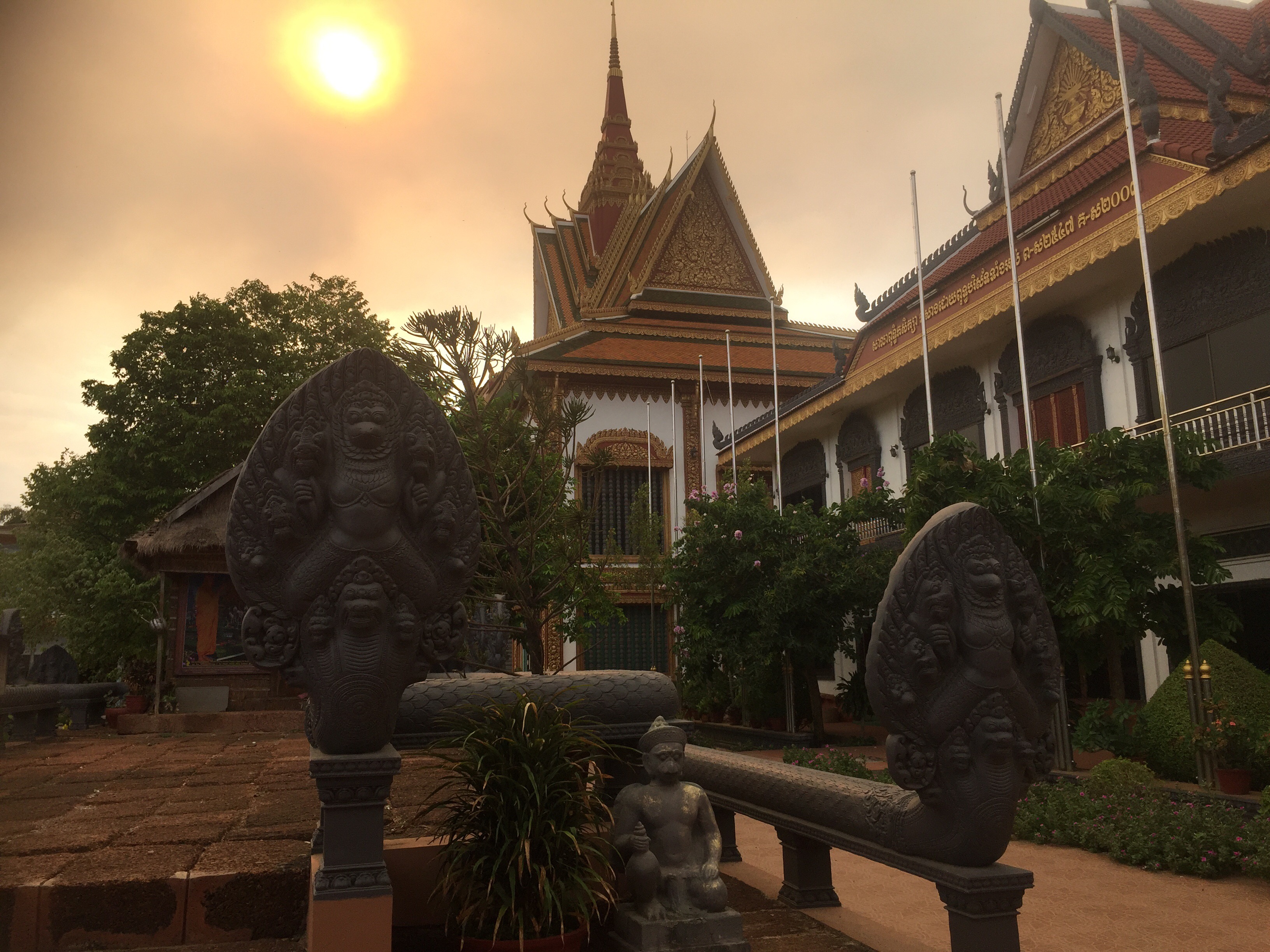Day 32: Angkor National Museum – A few brief trips
